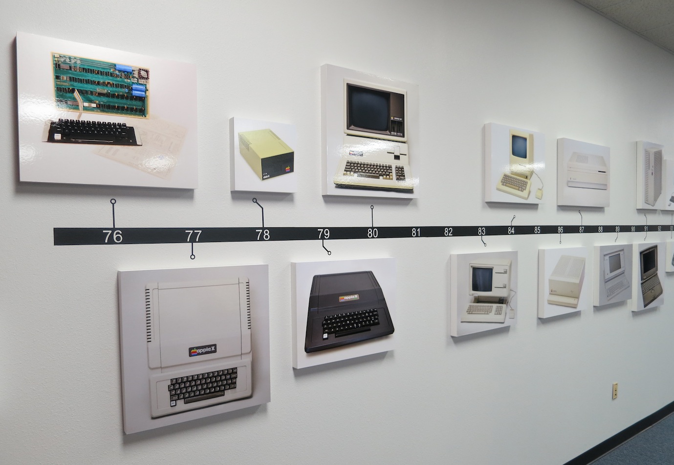 Looking Back at the Future: A Preview of the Apple Pop-Up Museum – 512 ...