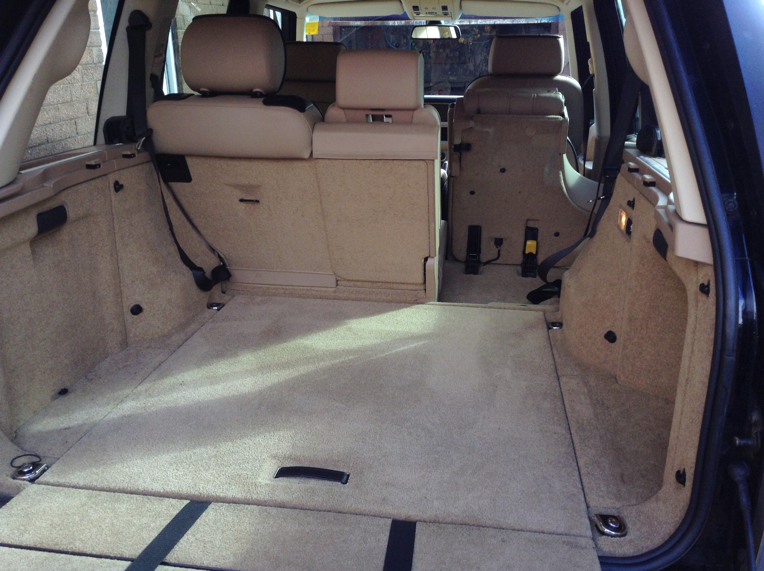 Range Rover L322 Boot Space - glecoupeblog