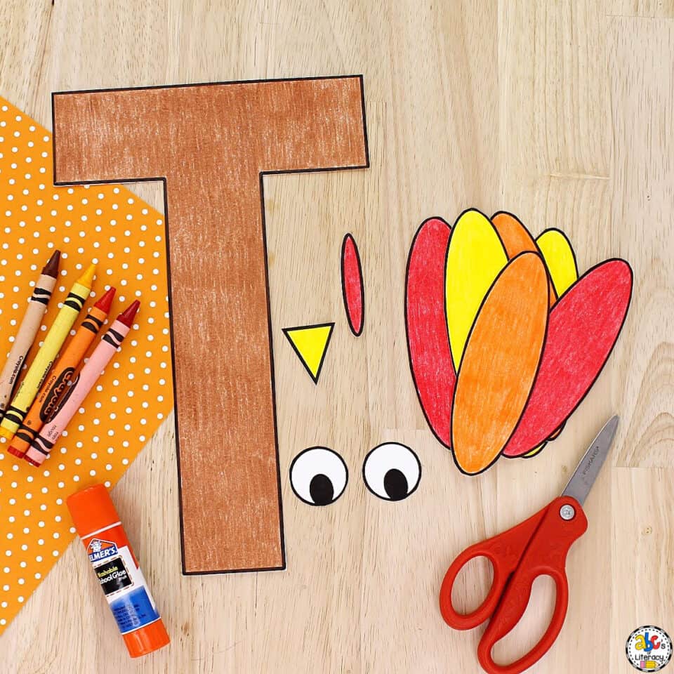 Letter T Turkey Craft: Thanksgiving Letter Recognition Activity