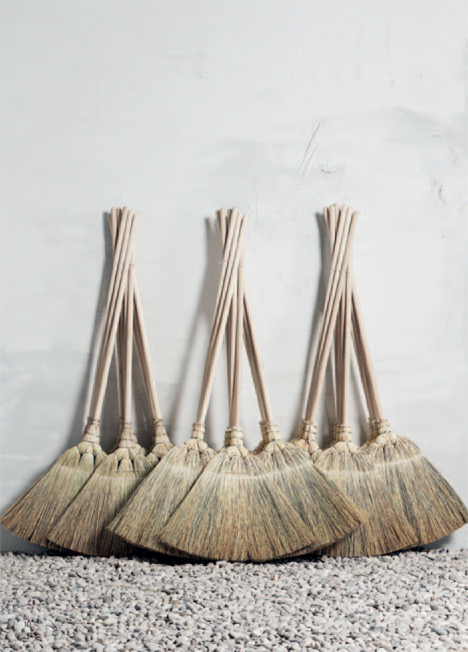 Humble and Outstanding | Barena SS13 | A Continuous Lean.