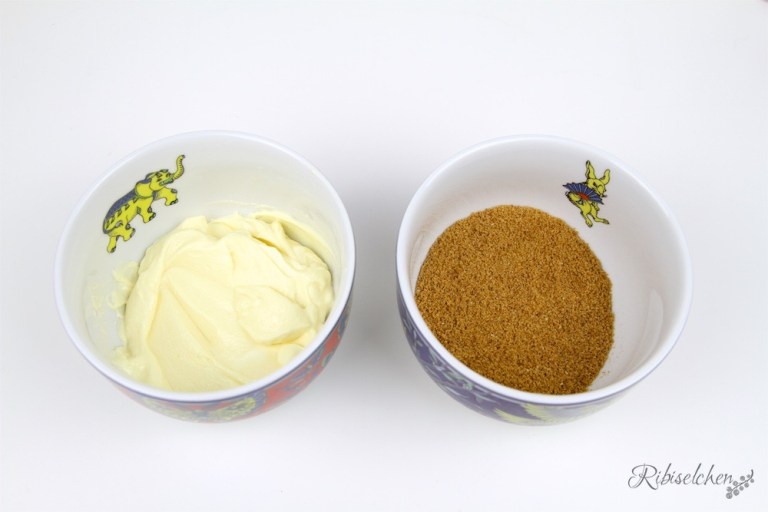 Gingerbread House Cake Pops! - American Cake Decorating