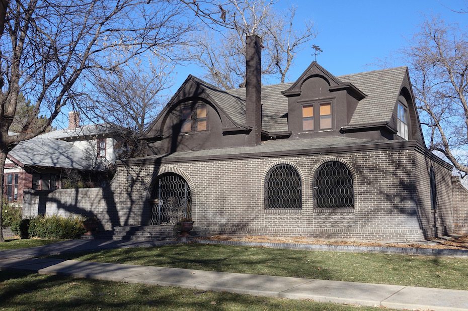Neo-Mediterranean Makeover of Former Queen Anne | Architectural Observer