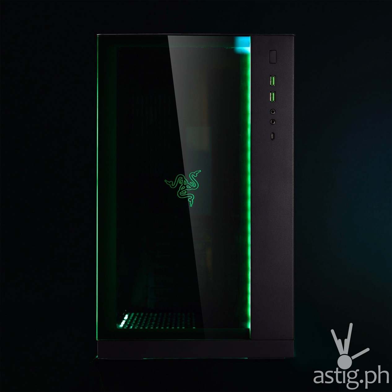 Lian Li shows off Razer and ROG desktop cases at CES 2019 | ASTIG.PH