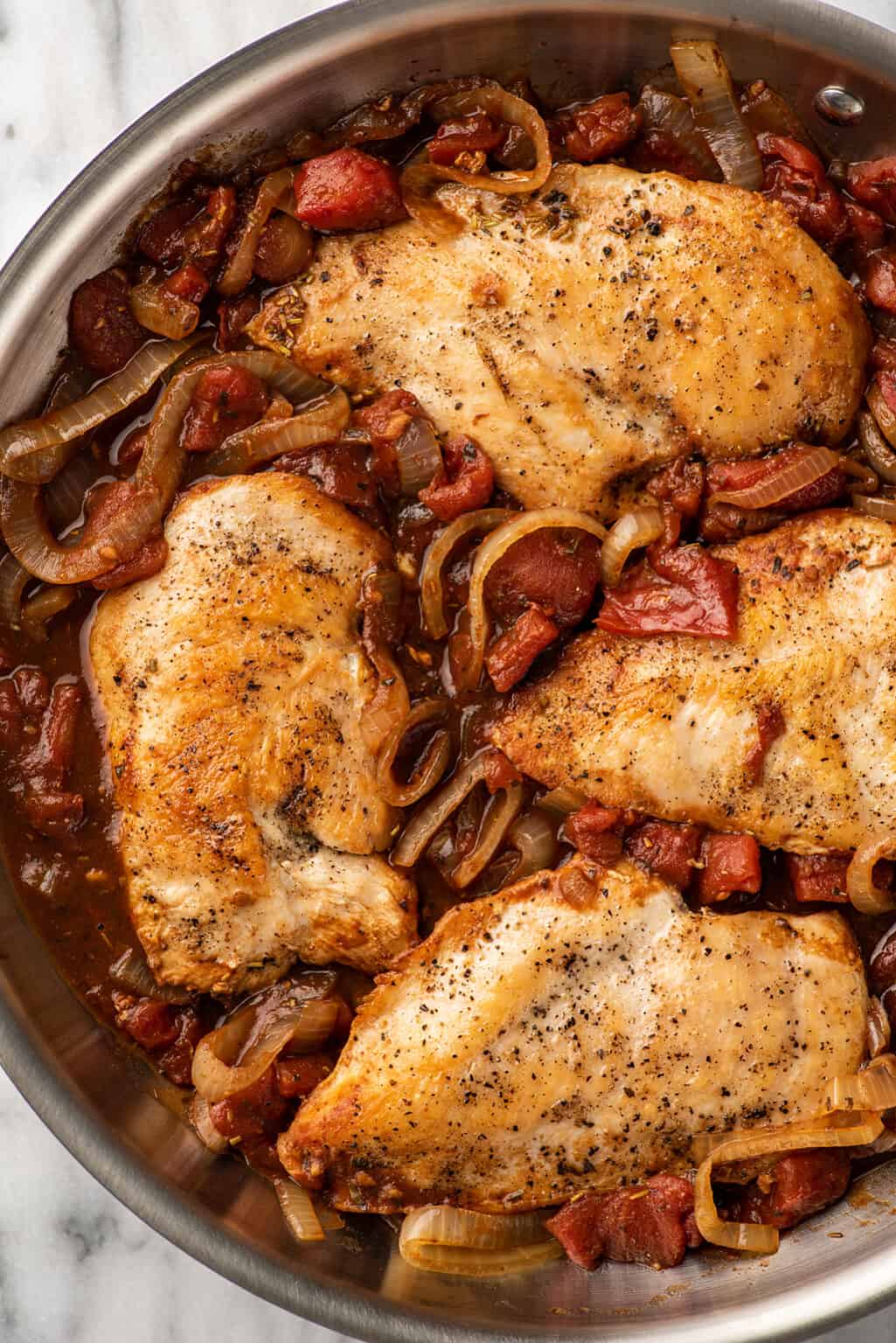 Easy Balsamic Chicken - Baking Mischief