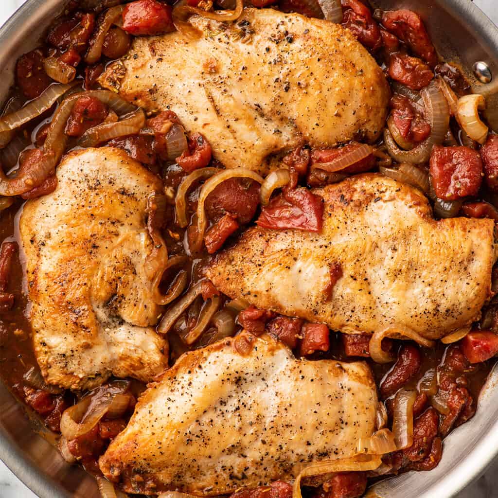 Easy Balsamic Chicken - Baking Mischief