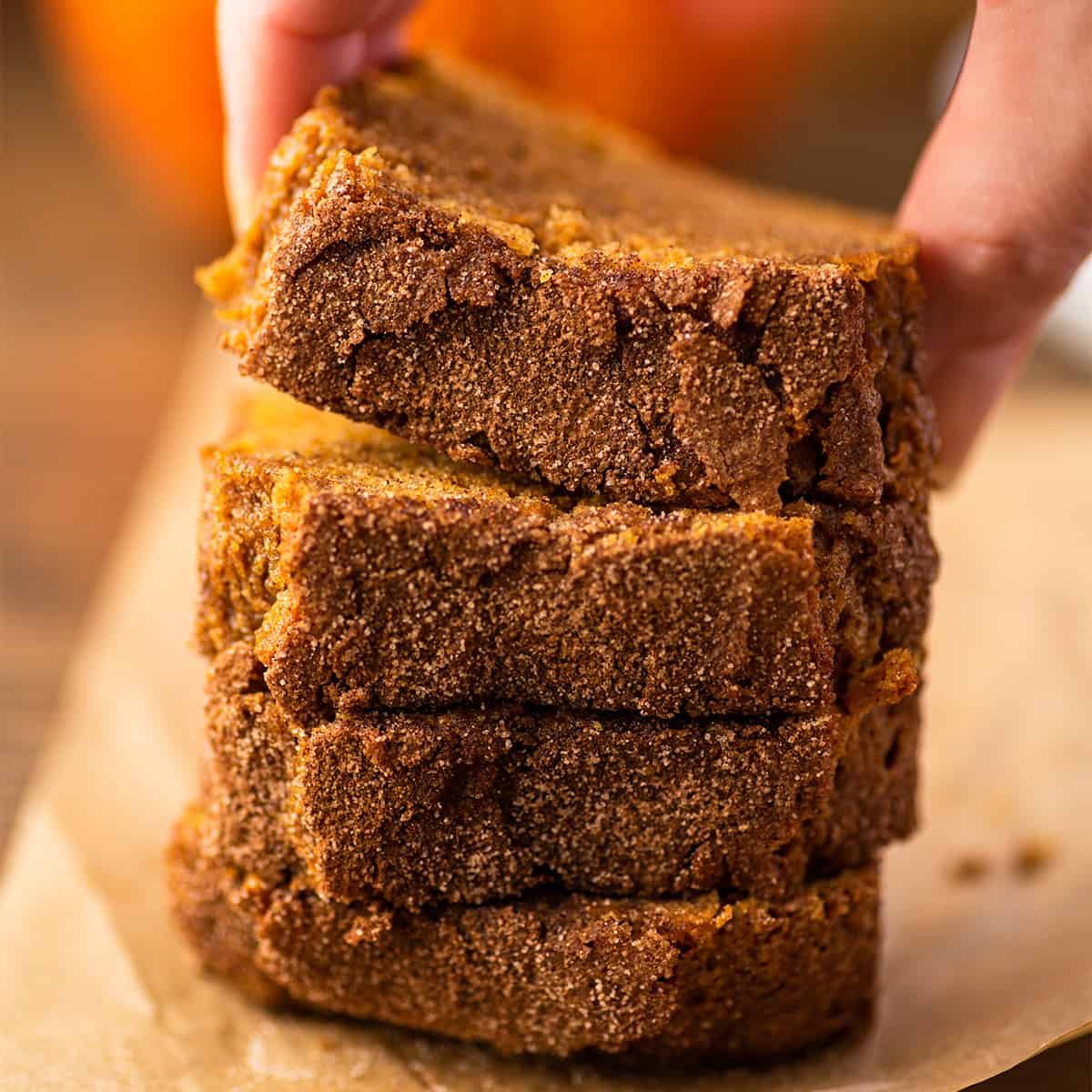 Mini Pumpkin Bread - Baking Mischief