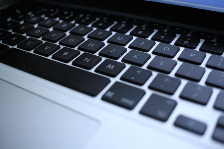 how-to-right-click-using-keyboard-on-mac-beebom