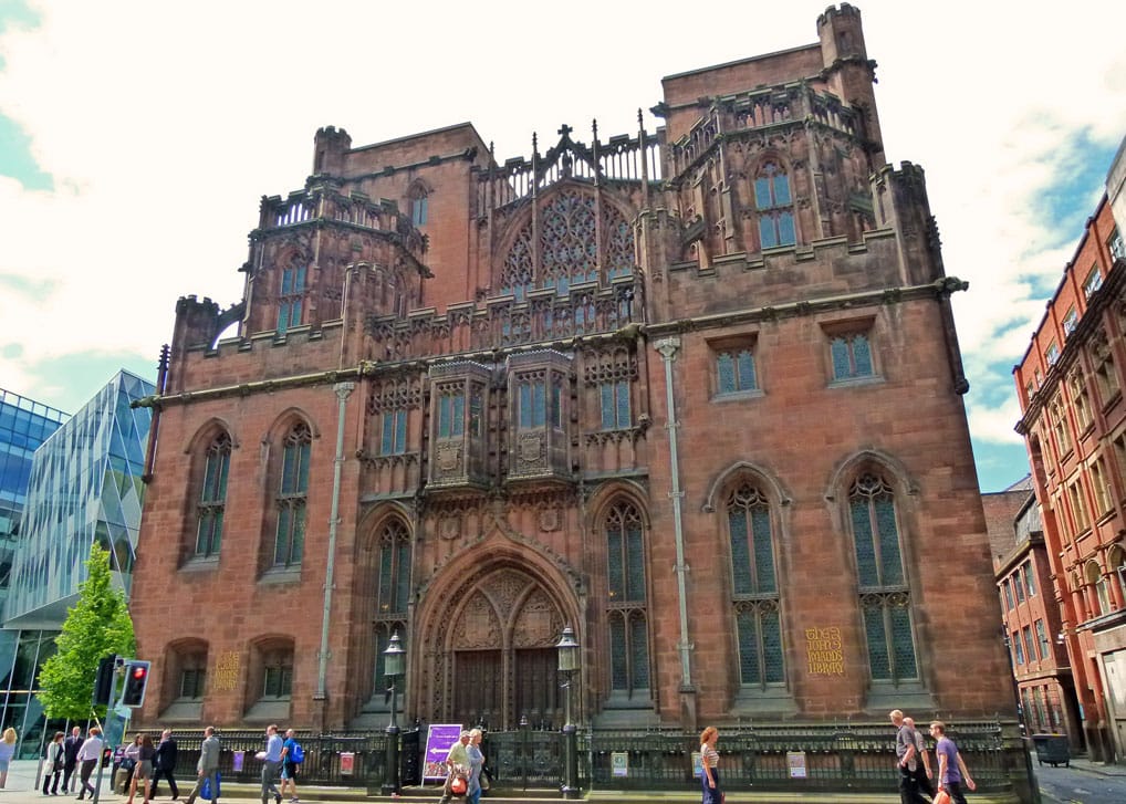 Manchester's John Rylands Library - A Bit About Britain