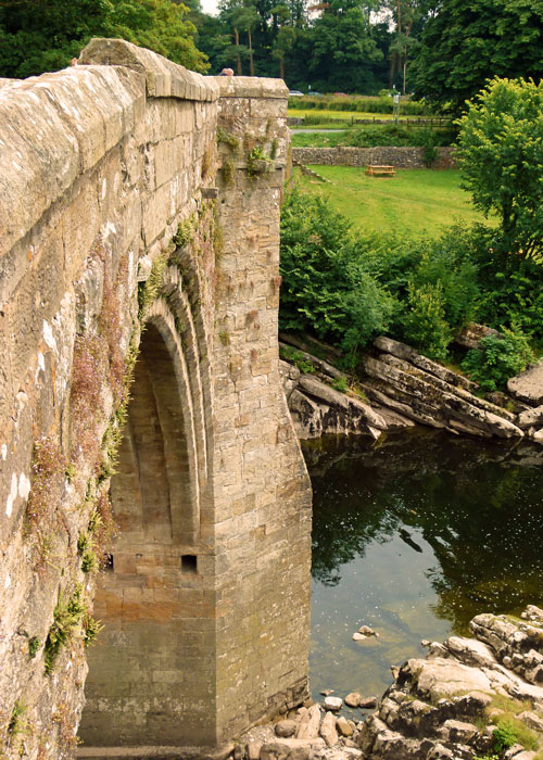 Kirkby Lonsdale's Devil’s Bridge - and the bikers who live there - A ...