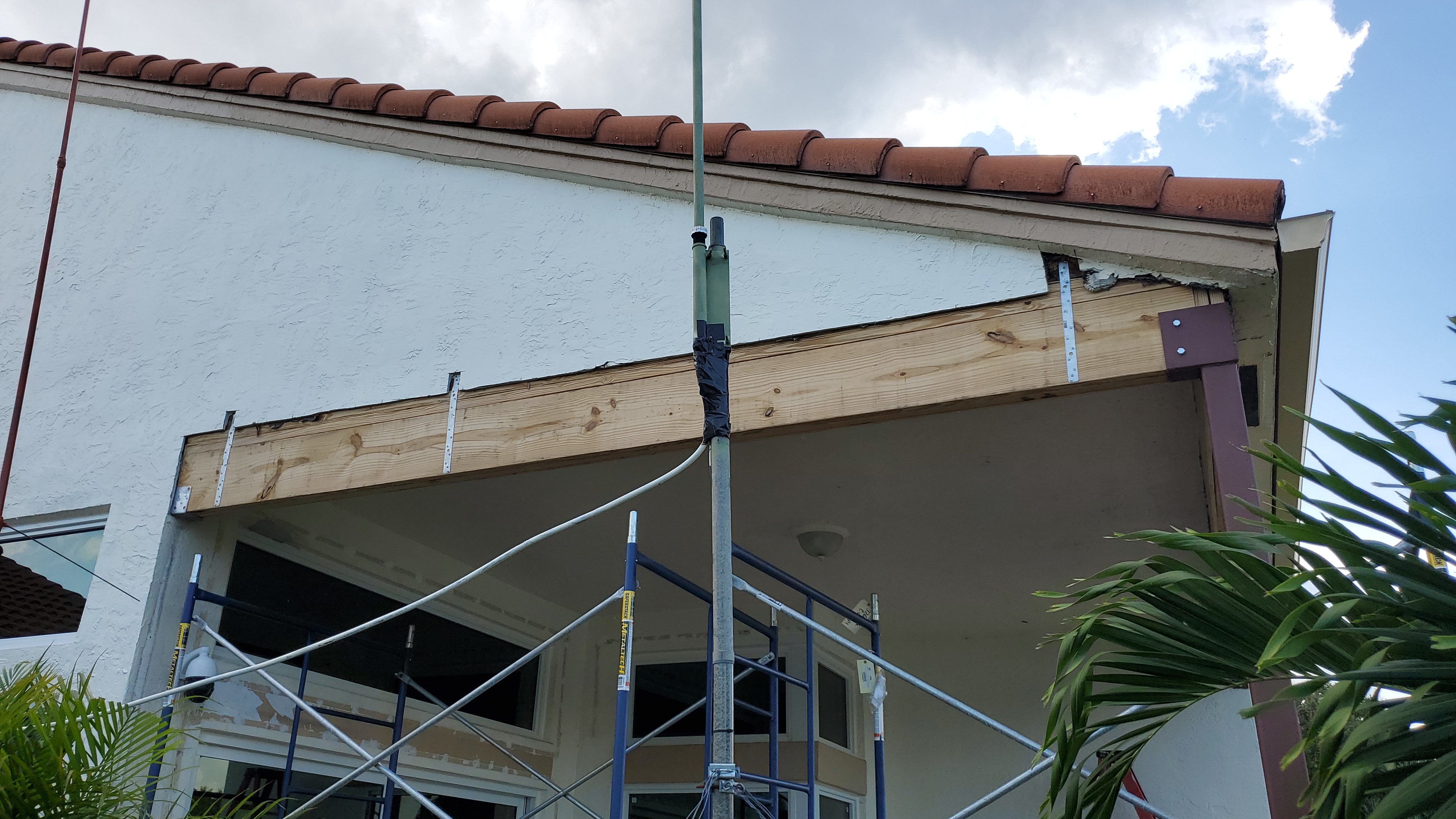 Girder Beam Column- After - Impact windows & doors | Screen Enclosures ...