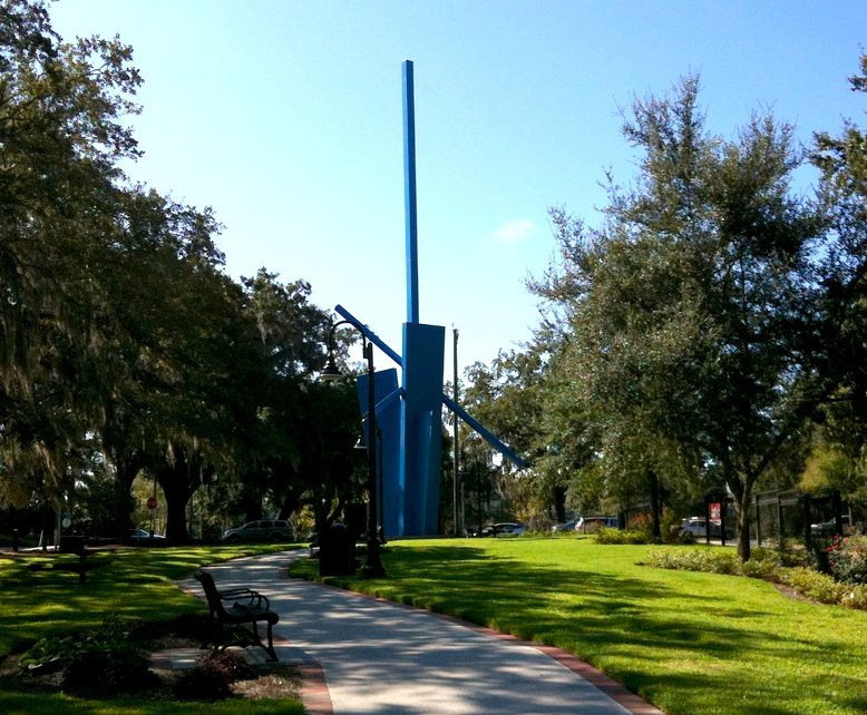 70 Foot Tall Sculpture Being Installed at Loch Haven Park - bungalower