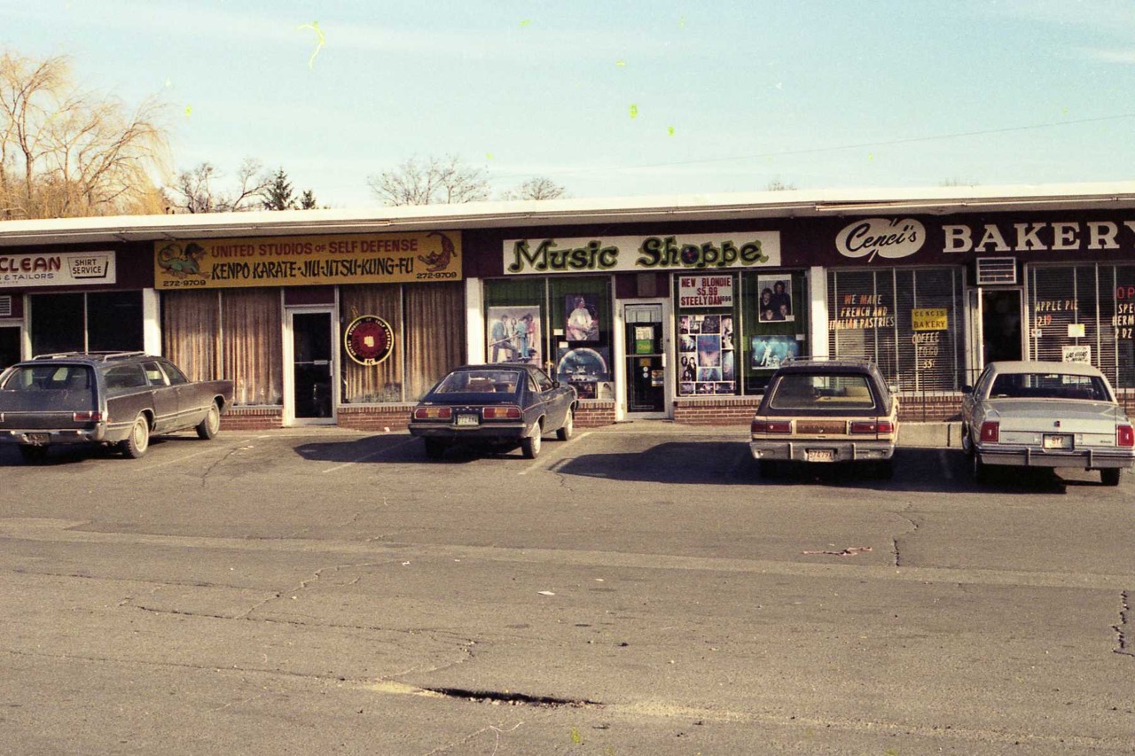 1980–85 – Burlington Retro