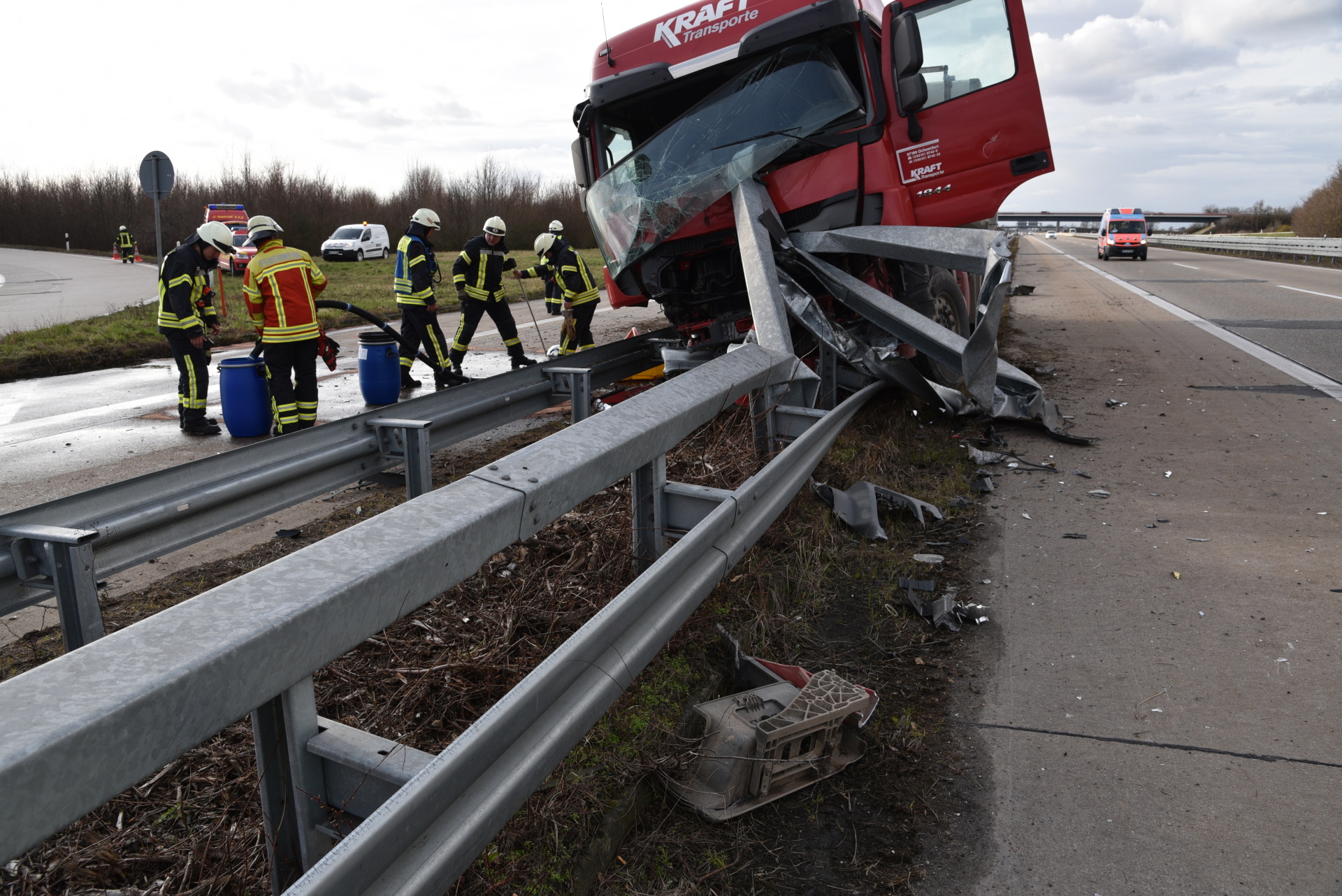 Verwunderlich Unfall Auf B30 Heute Ebenbild