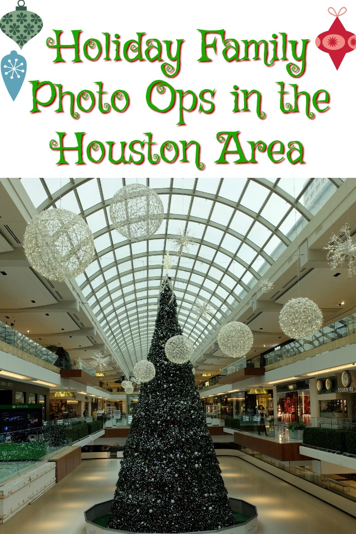 Holiday Family Photo Ops in the Houston Area