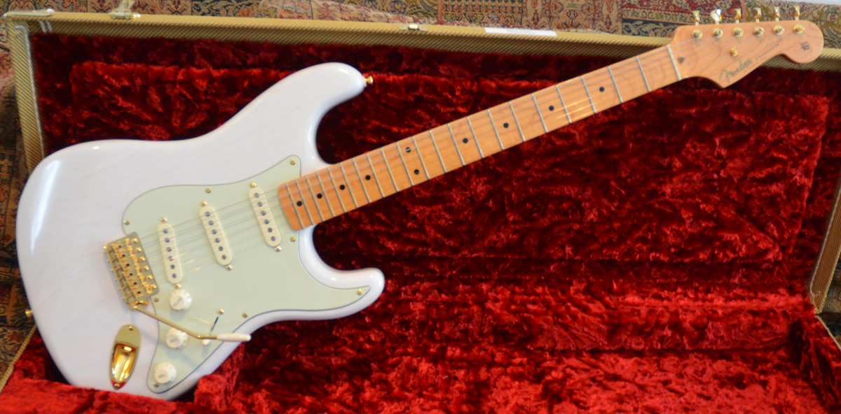 Mary Kaye Stratocaster | ChasingGuitars