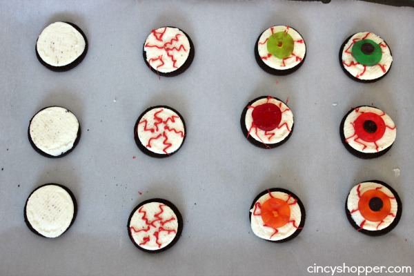 Oreo Eyeballs Halloween Treats - CincyShopper