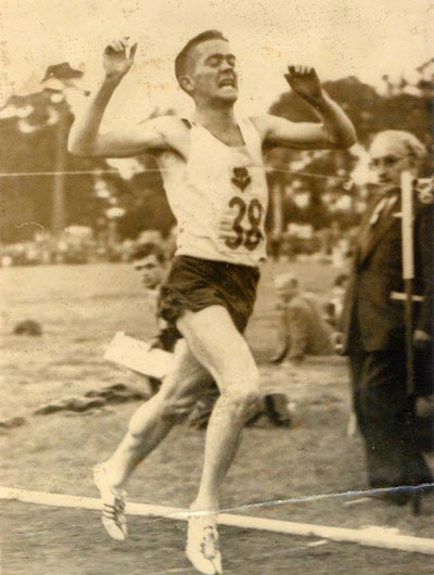 The legendary Albie Thomas passes away (updated)