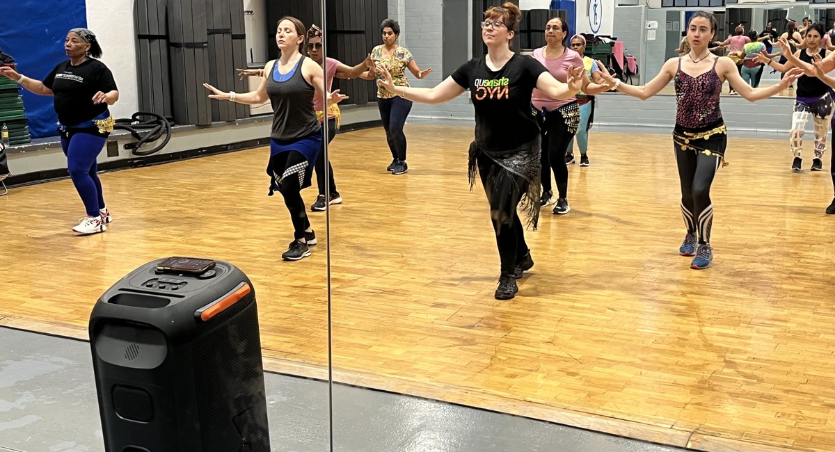 A guide to NYC's free fitness classes (there are almost 100) by someone ...