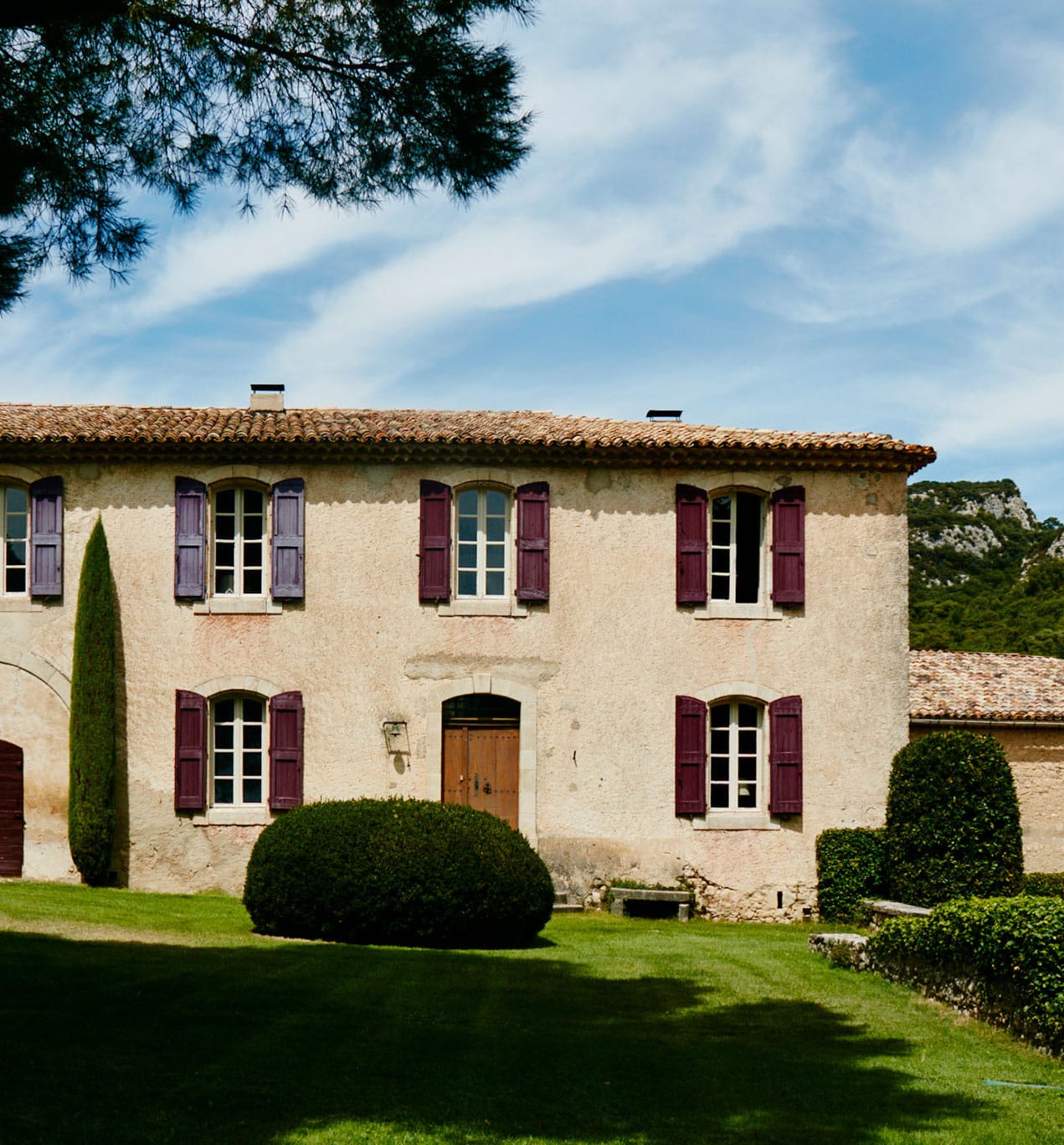 Enchanting 17th Century French Farmhouse - COCOCOZY