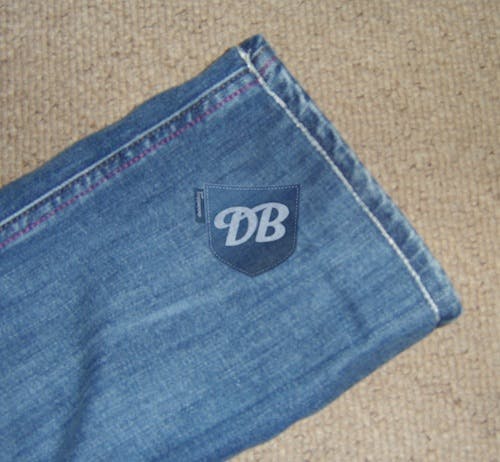 How To Hem Jeans Your Guide [May 2021] - A Step by Step Guide to ...