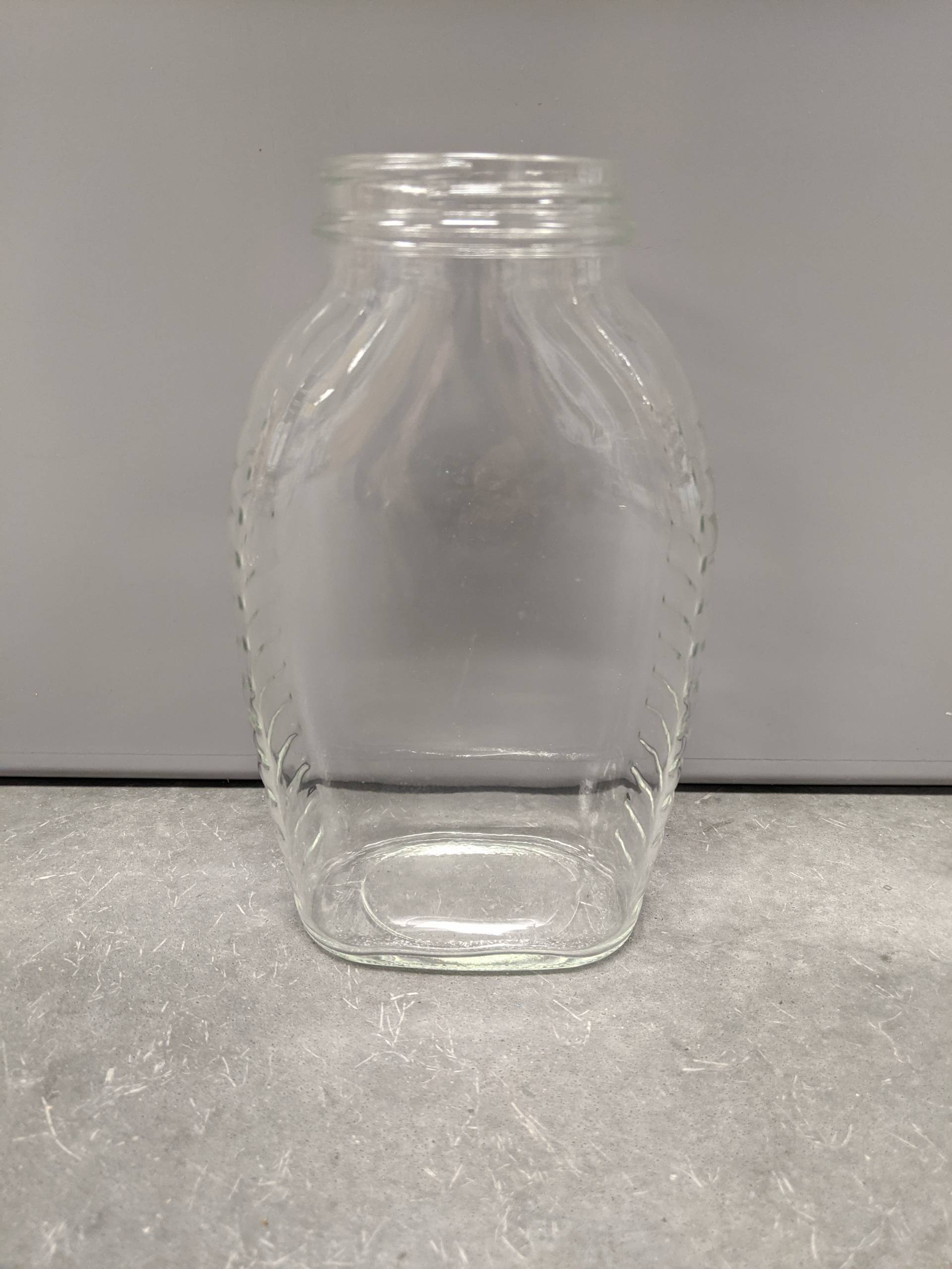 2LB Queenline Glass Jar – D & J Apiary
