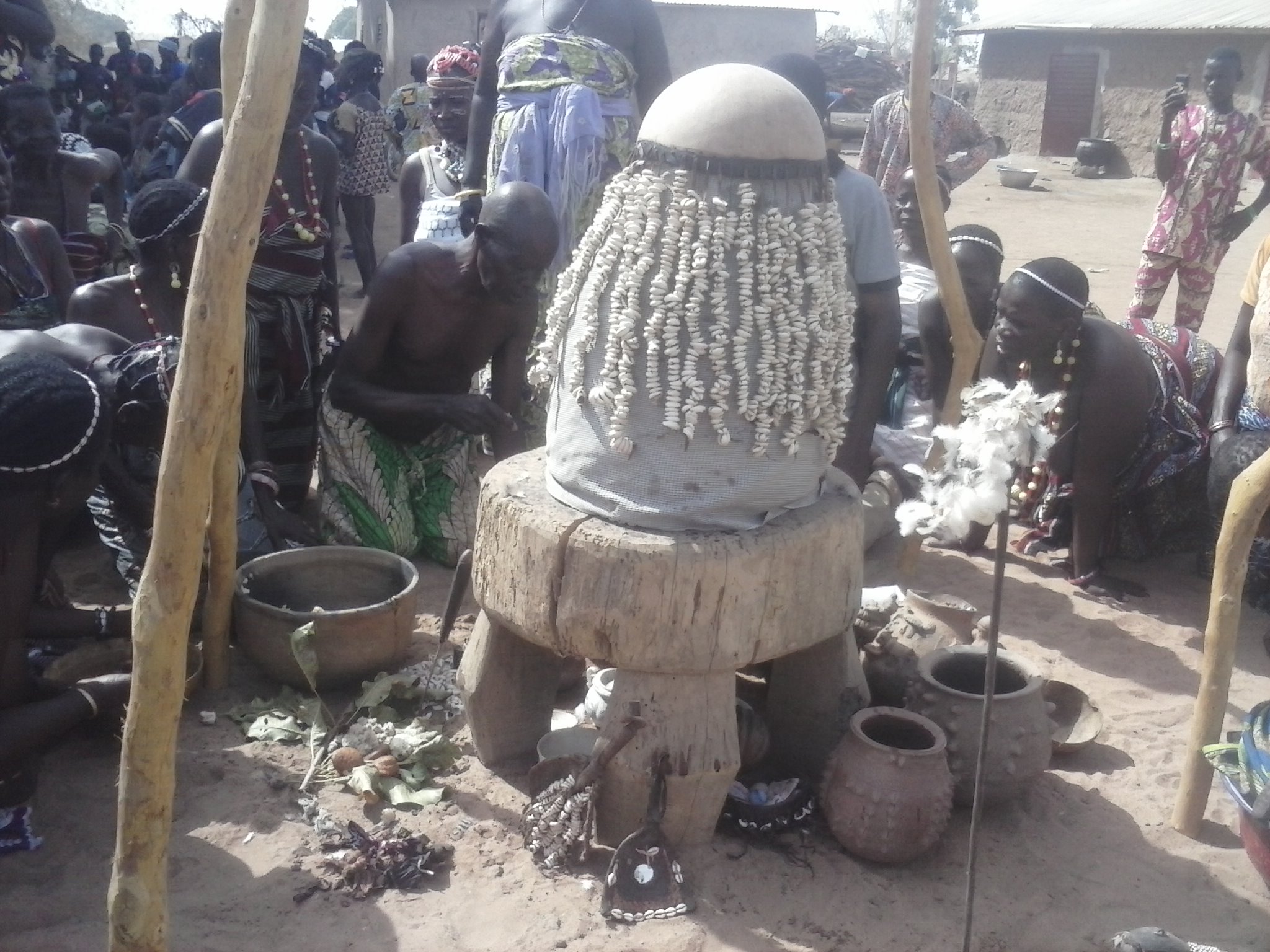 Culture: Les Religions Endogènes fêtent le 10 Janvier au Bénin - Deeman ...