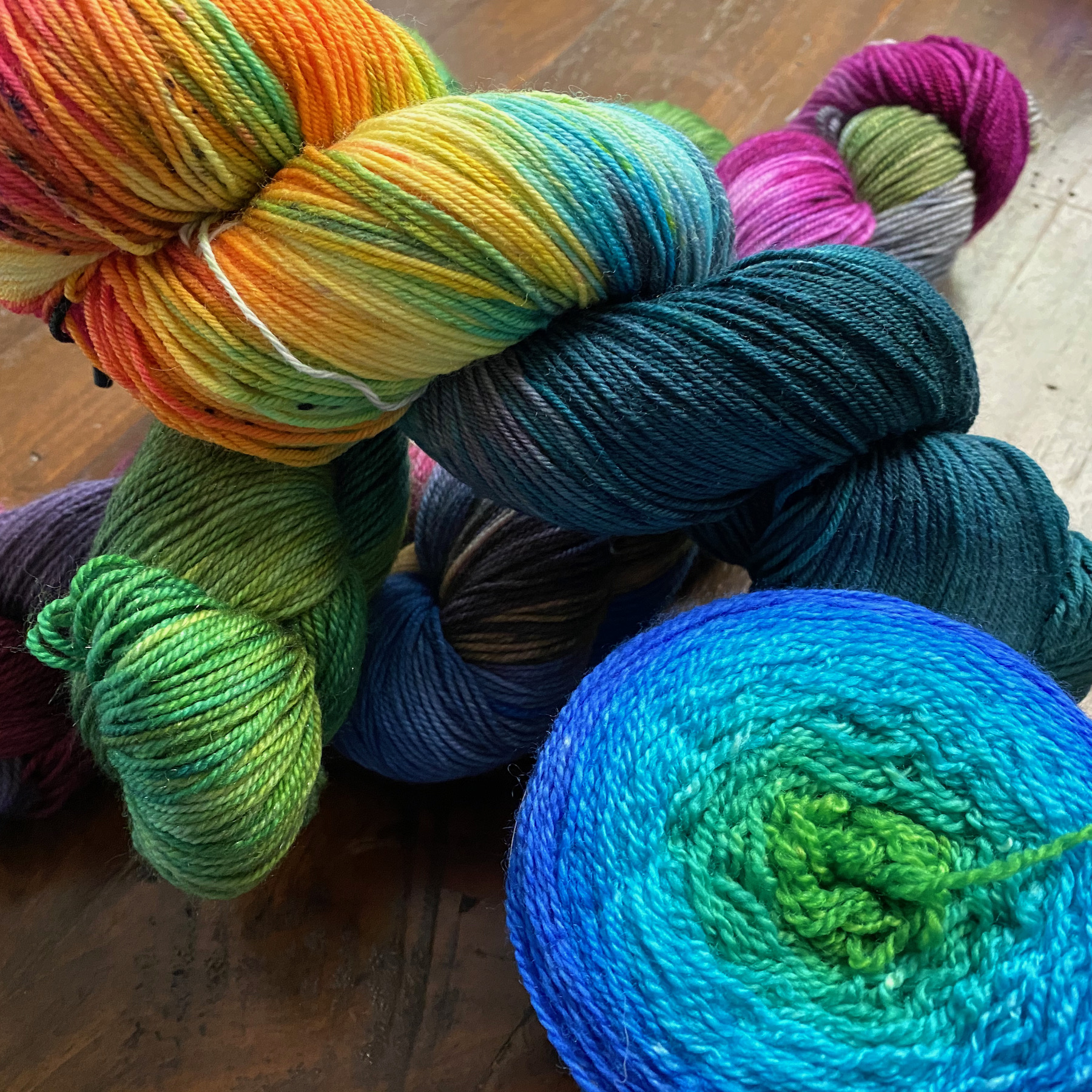 Five of My Favorite Yarn Suppliers - The Devious Knitter