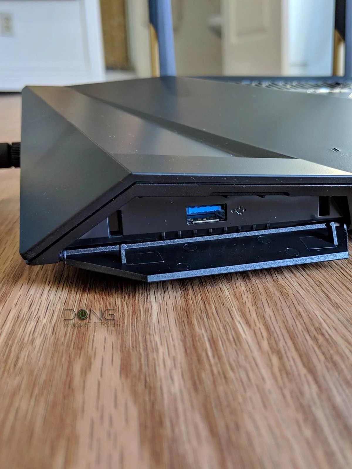 RT-AX88U Pro Review: Asus Saved its Best for Last | Dong Knows Tech