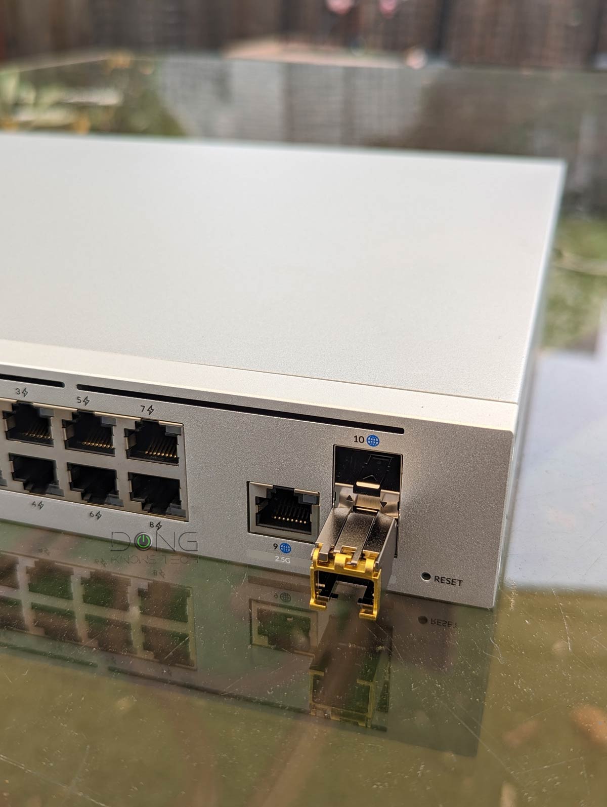 Ubiquiti UDM-SE Review: A Dream Comes True | Dong Knows Tech
