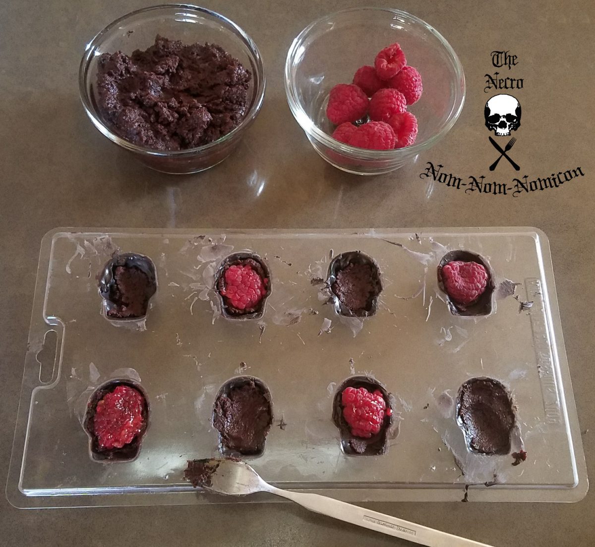 raspberry-stuffed-skulls ⋆ Welcome to the Necro Nomnomnomicon
