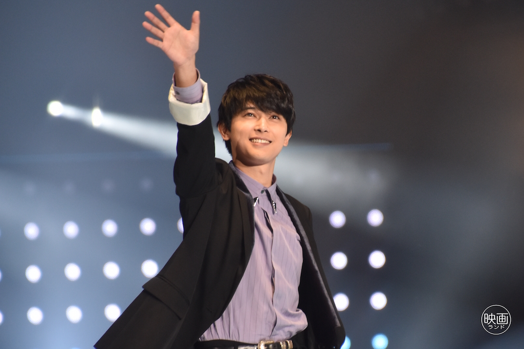 吉沢亮、サプライズ登場に黄色い歓声！TGC 2019 A/W開幕宣言 « 映画ランドNEWS