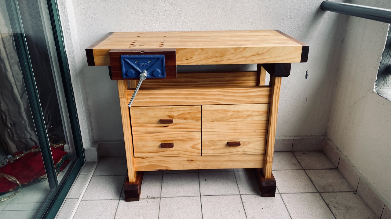 DIY Workbench with Drawers - Classic Design, Compact Size!