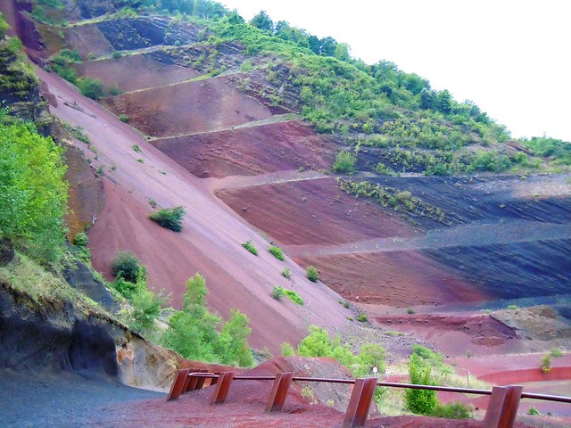 LA ZONA VOLCÁNICA DE LA GARROTXA (2). EL VOLCÁN DEL CROSCAT | GEOBIOMBO