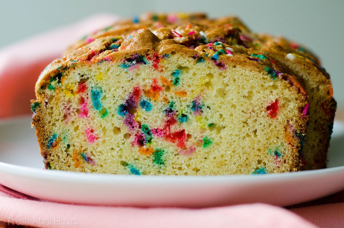 A Guide to Baking and Decorating With Sprinkles