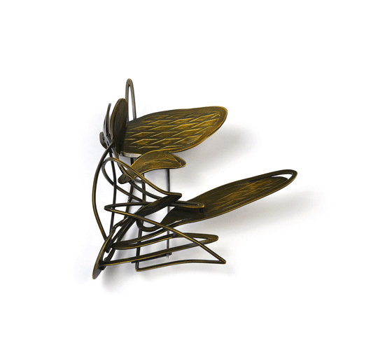 German jeweller, Doris Betz: “The line of the wire describes, through ...