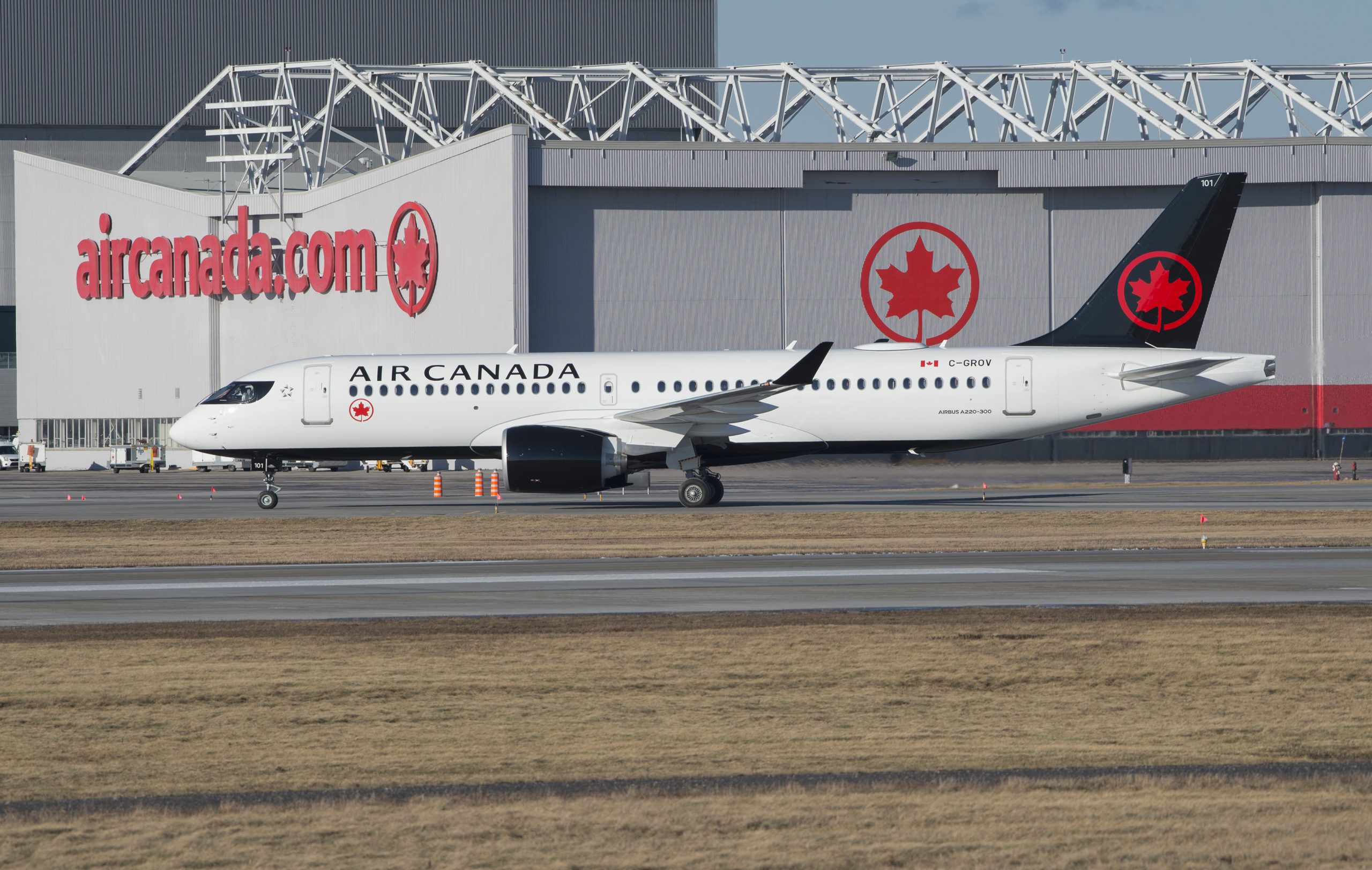 Air Canada Unveils the New Airbus 220 - Going Global TV