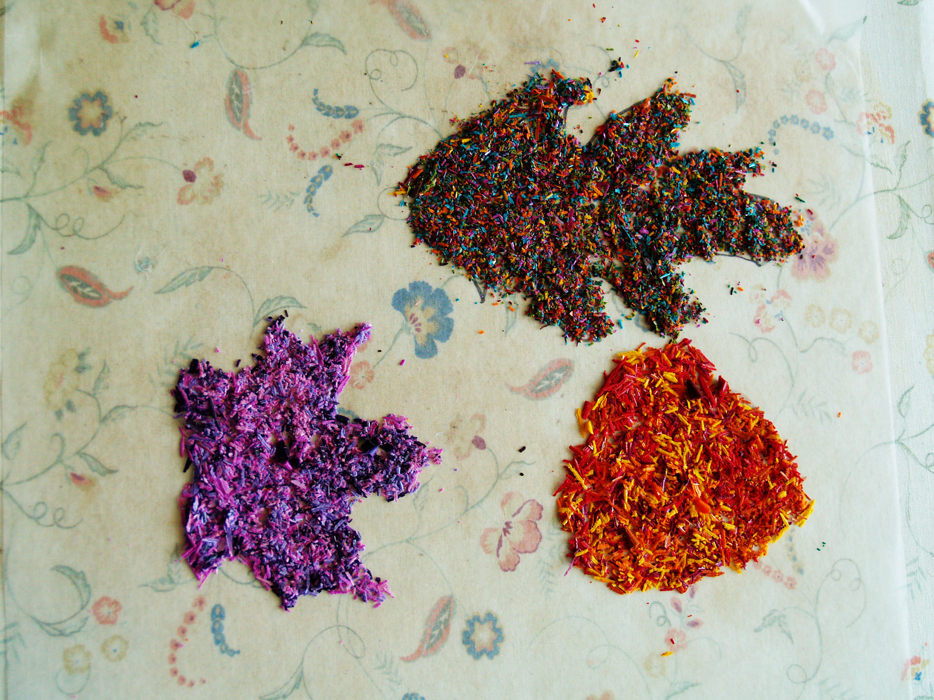 Crayon Leaf Mobile – Gracious Rain