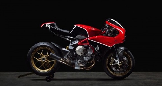 HOMBRE1 | TRIUMPH Motorcycles In Quest To Break Motorcycle World Land ...