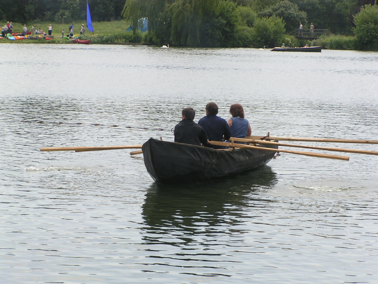 Some curragh photos – intheboatshed.net