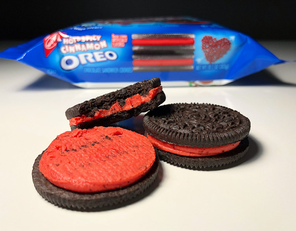 REVIEW: Nabisco Hot & Spicy Cinnamon Oreos - Junk Banter