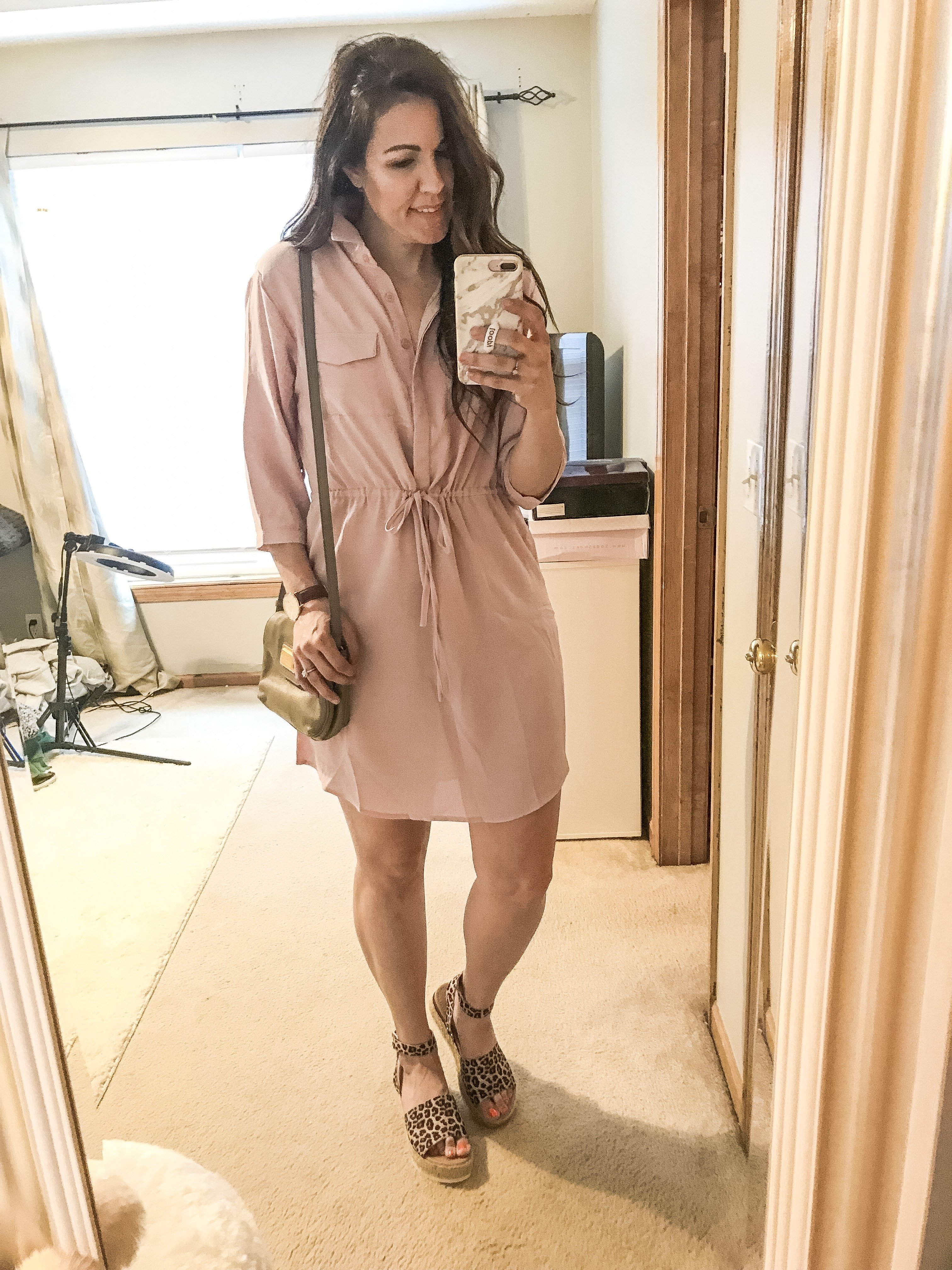 4 Spring Looks + 5 Spring Essentials - the Flexman Flat