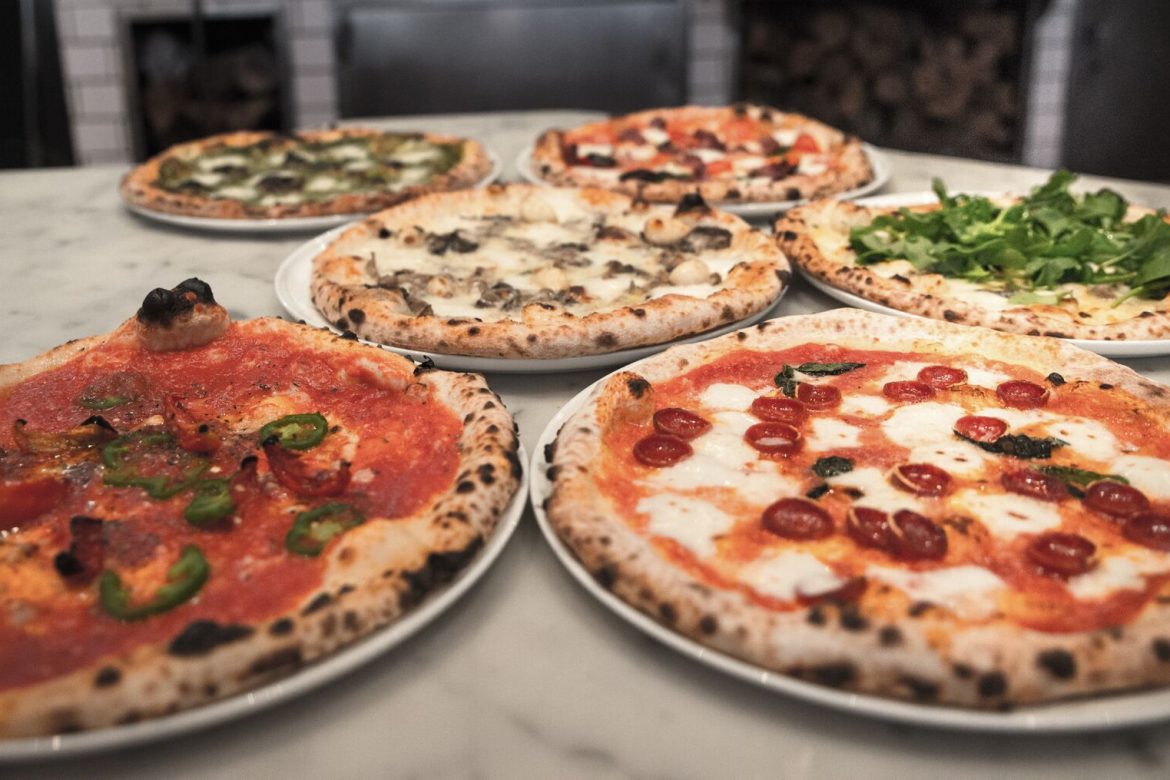 Sampling the New Menu at 800 Degree Pizzeria - LA Explorer