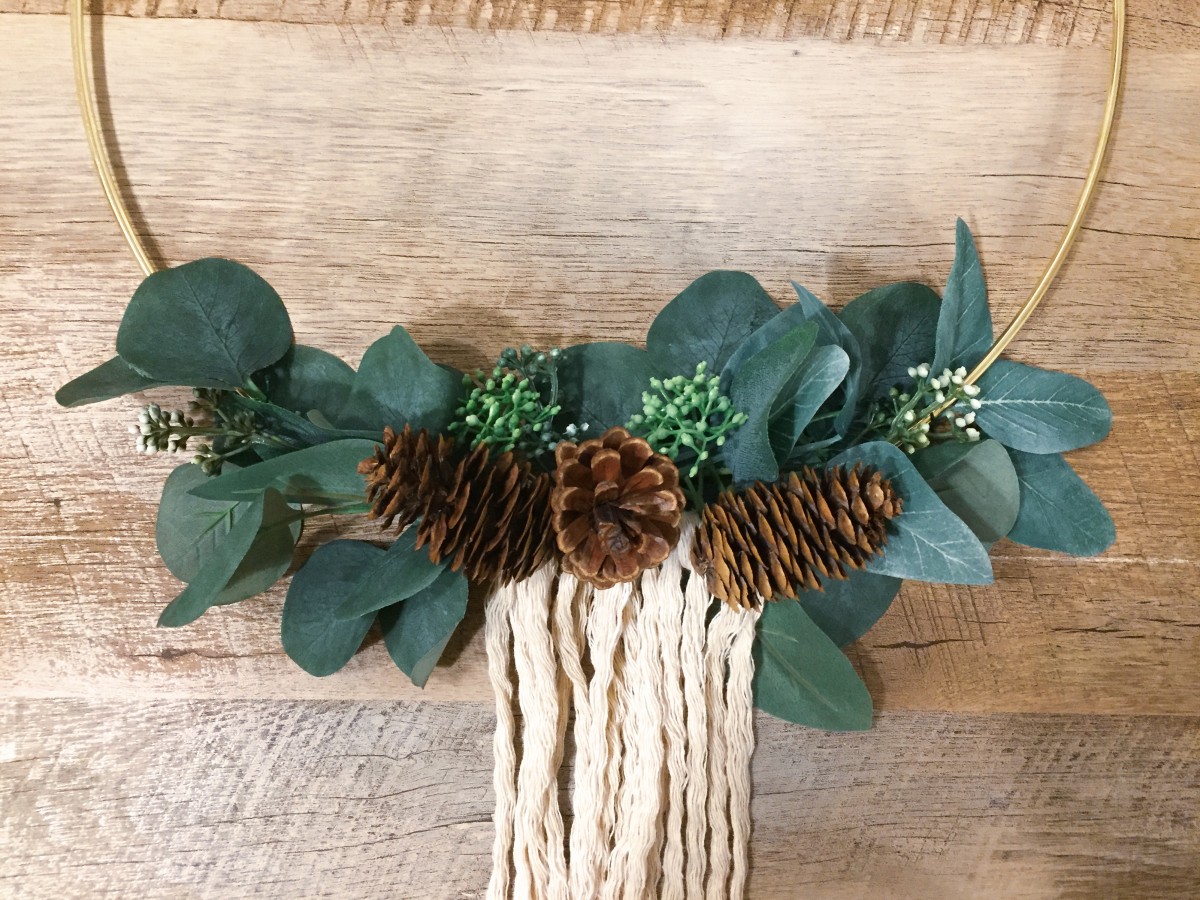 DIY Modern Boho Holiday Wreath » Lavender Julep