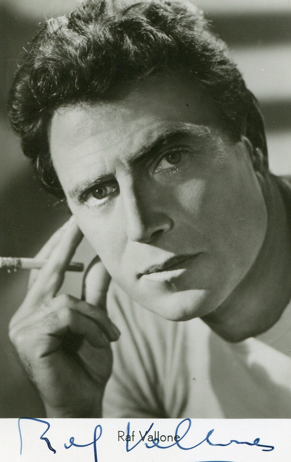 Raf Vallone Archives - Movies & Autographed Portraits Through The ...