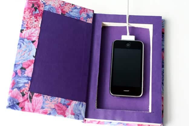 6 "Phone-tastic" DIY Cell Phone Projects