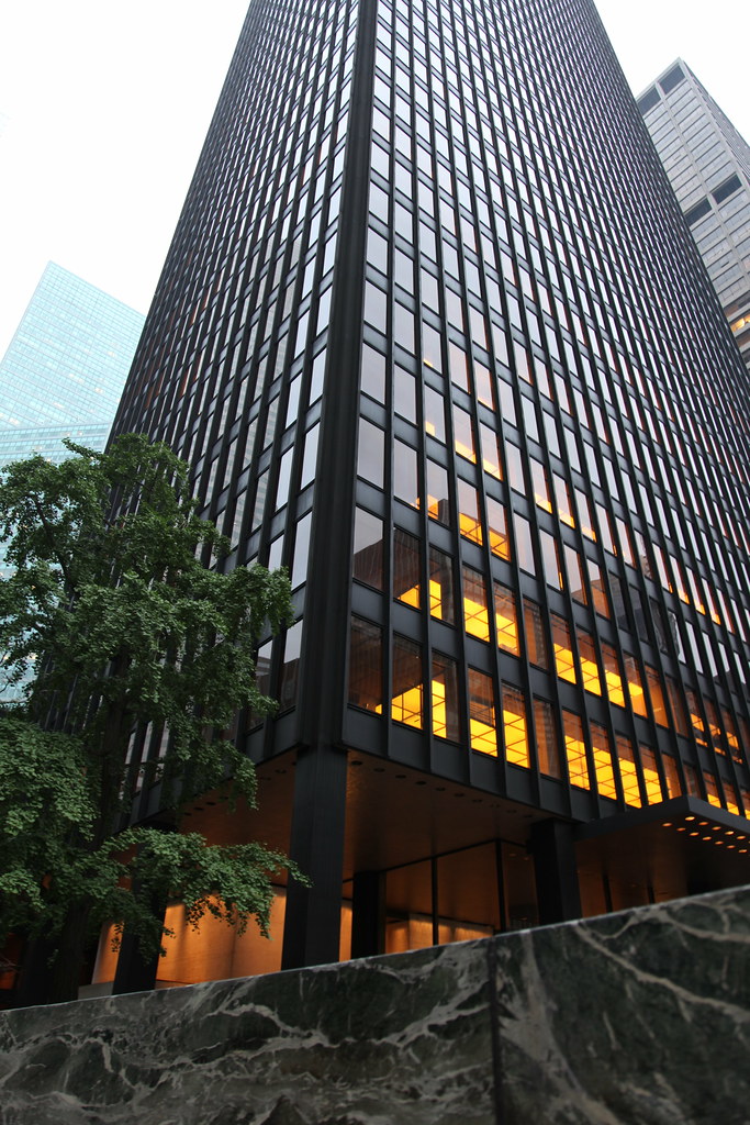 The Iconic Mies Van Der Rohe Building: A Masterpiece Of Modern ...