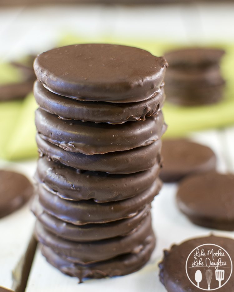 Copy Cat Thin Mints - Like Mother Like Daughter