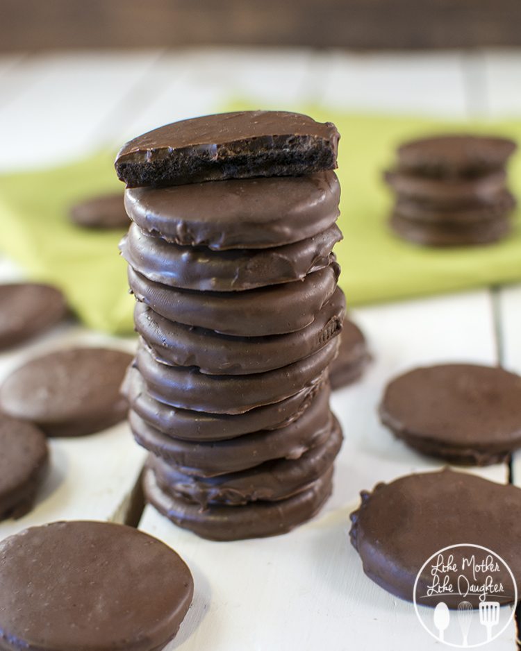 Copy Cat Thin Mints - Like Mother Like Daughter