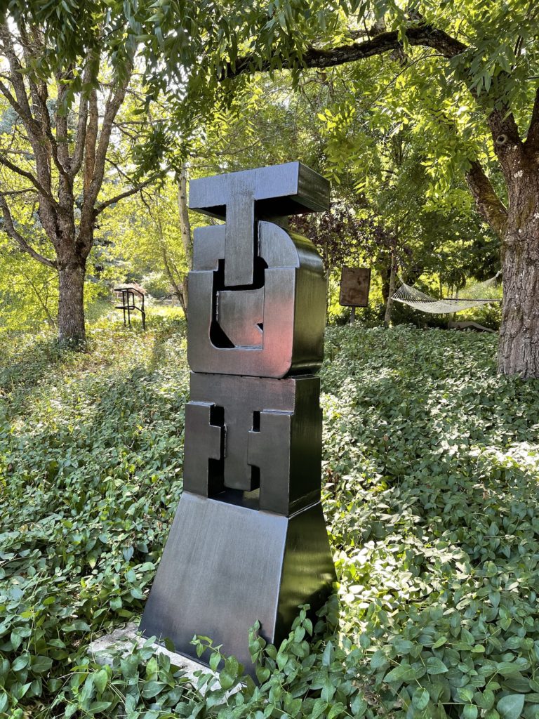 TRUTH – Sculpture, Form In Space