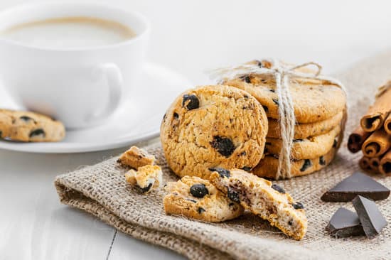 Biscuit Vs Wafer: A Taste Test Of Two Popular Foods - DeliFo